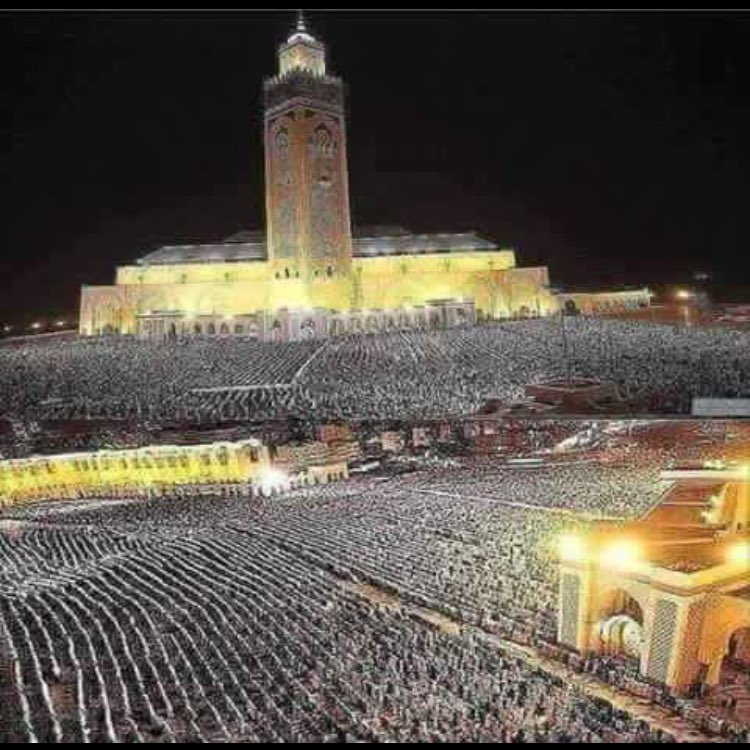 Ramadan : L’affluence des fidèles vers la mosquée Hassan II