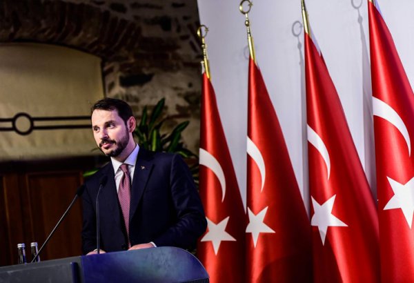 Le ministre turc des finances rassure sur l'économie de la Turquie
