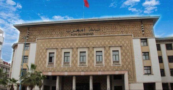 Bank Al-Maghrib devrait privilégier le statu quo monétaire face aux ...